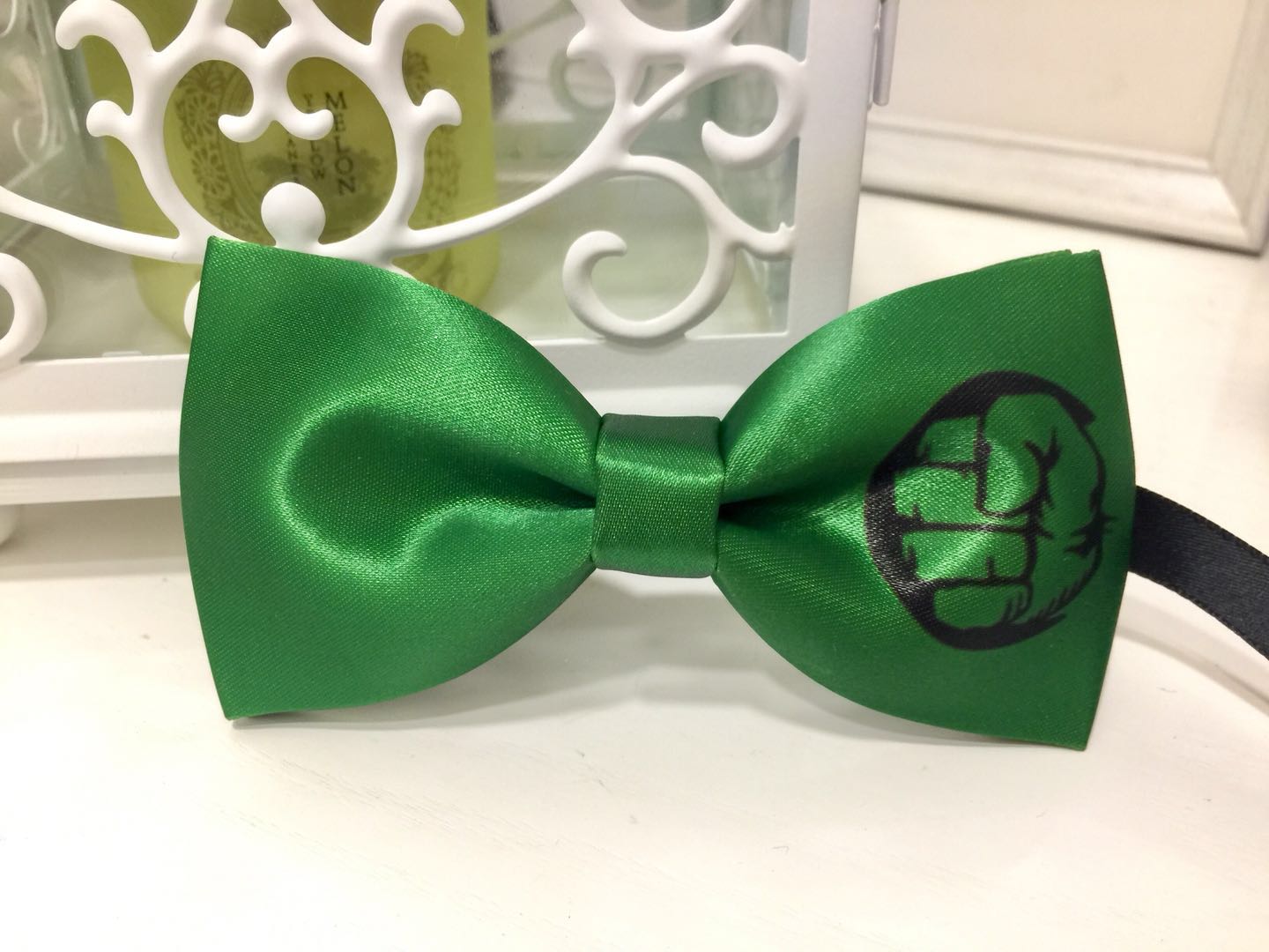 Handmade Super Hero Hulk bow tie - Bowtie Queen
